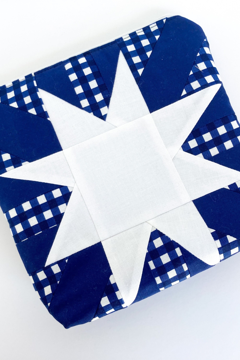 Sparkle Quilt Block and Zipper Pouch Tutorial