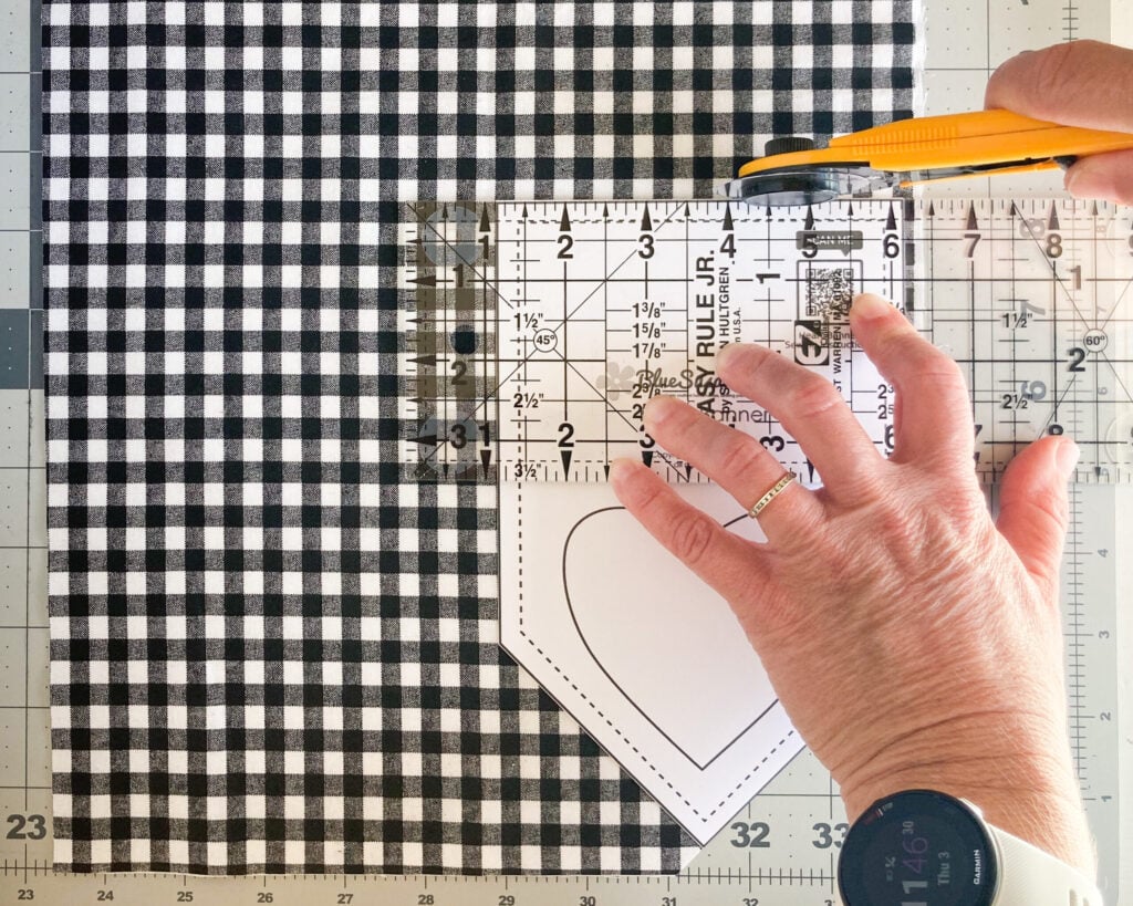 How to Cut out a Sewing Pattern - 4 Helpful Tips - Blue Susan Makes