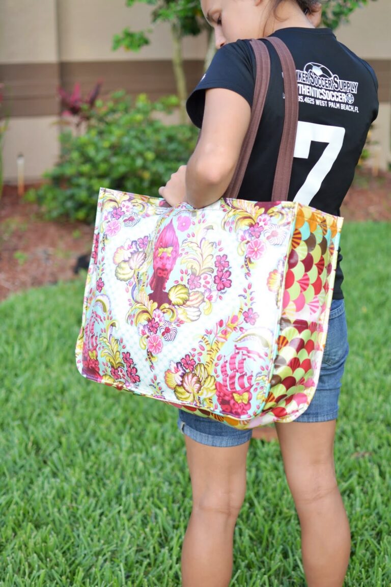 Summer Sewing Inspiration: Easy Summer Tote Remake - Blue Susan Makes