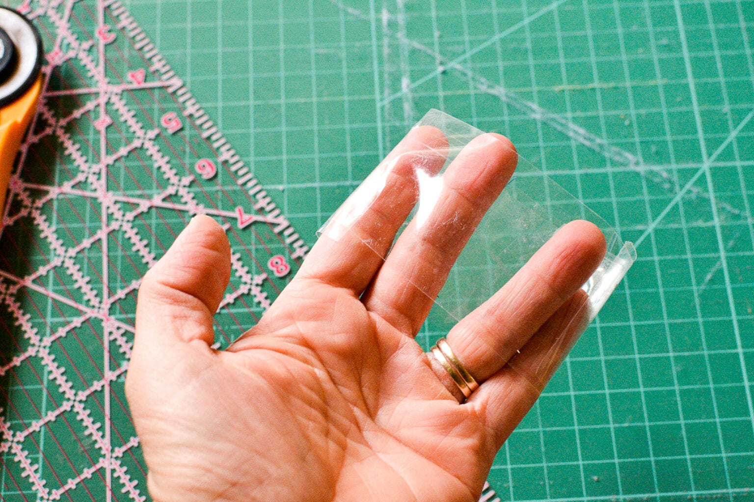 How to Clean a Self Healing Cutting Mat - Blue Susan Makes