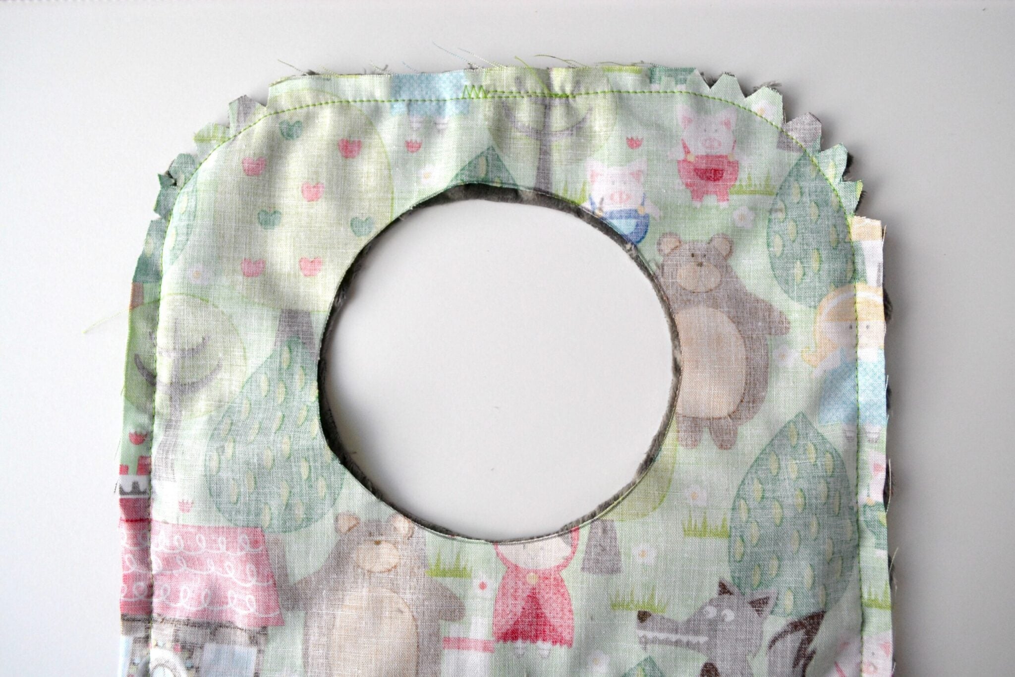 Pullover Toddler Bib Tutorial - Blue Susan Makes