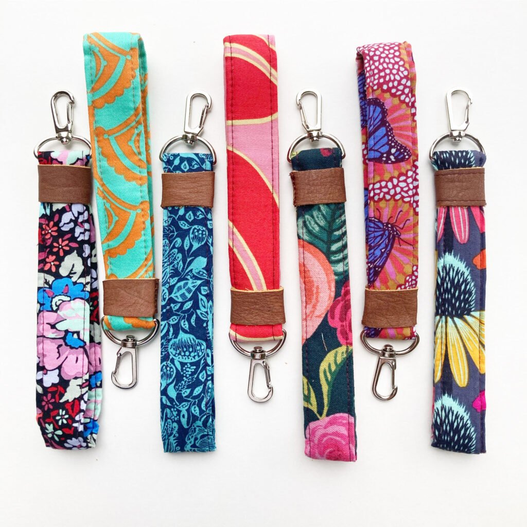 How to Sew a Wristlet Key Fob - Blue Susan Makes