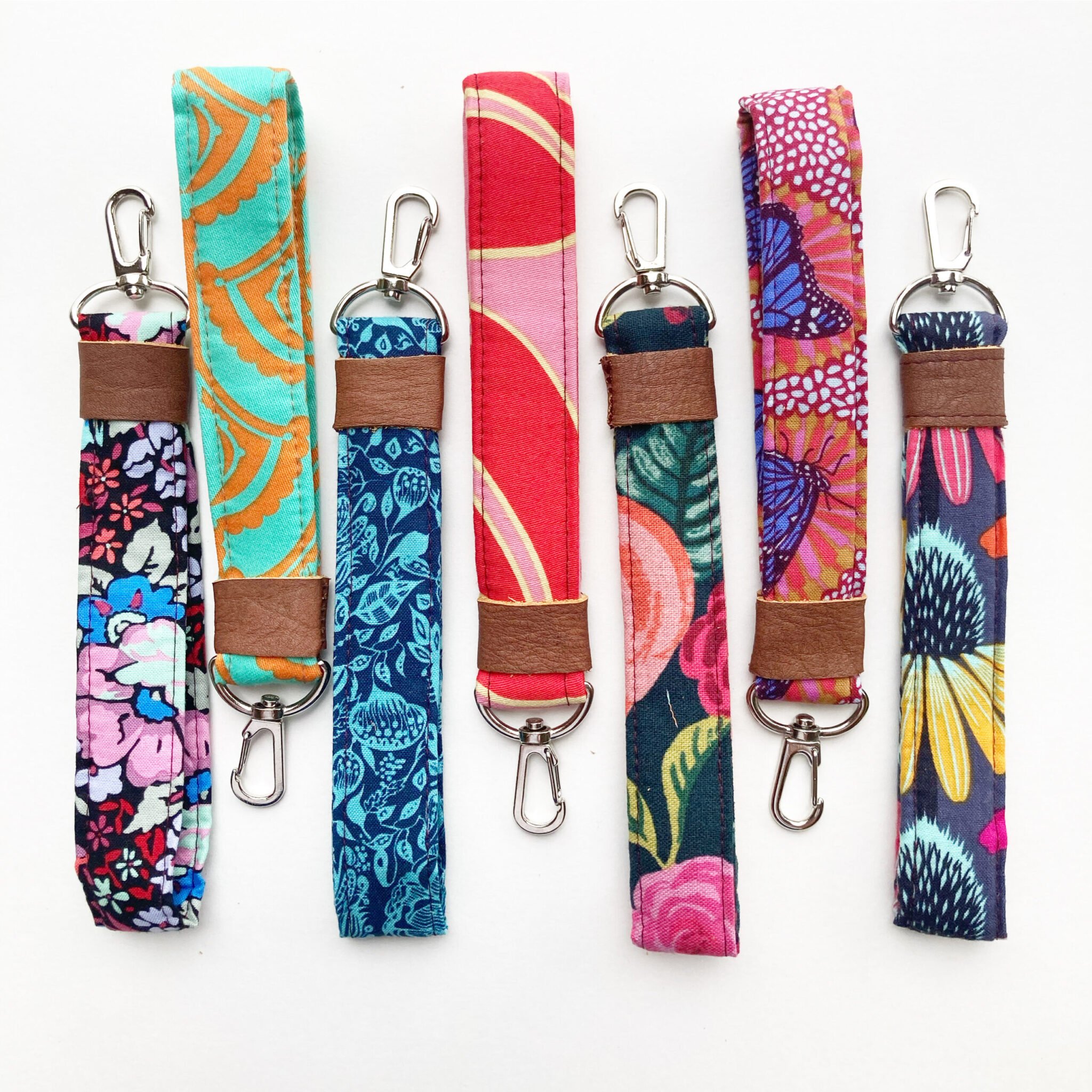 How to Sew a Wristlet Key Fob - Blue Susan Makes