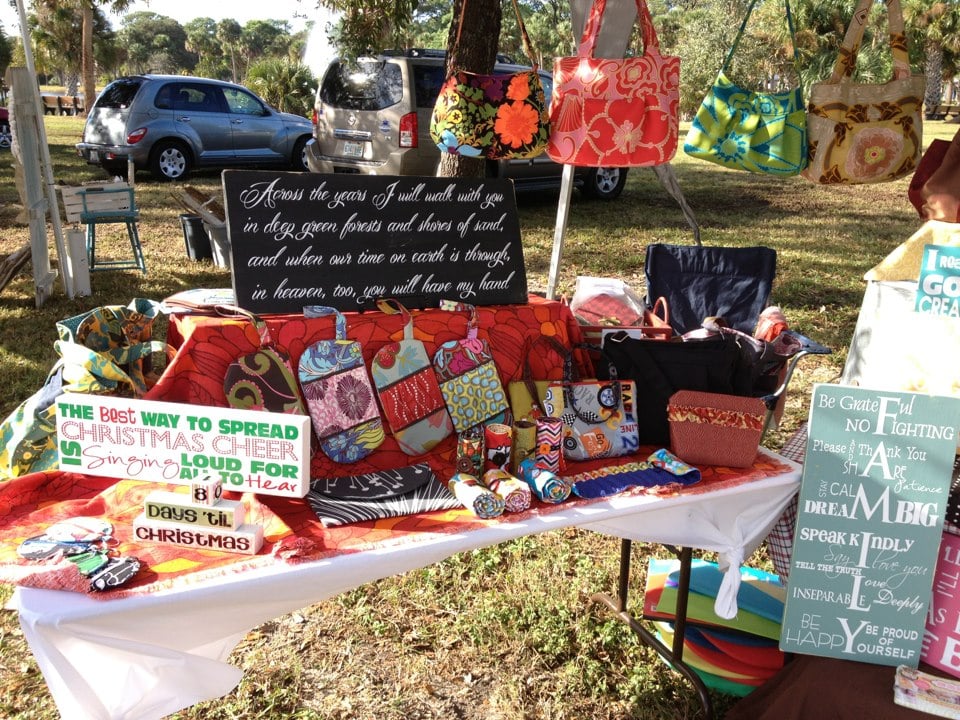 Craft Fair Display: 9 Easy Tips to set up a Beautiful Booth