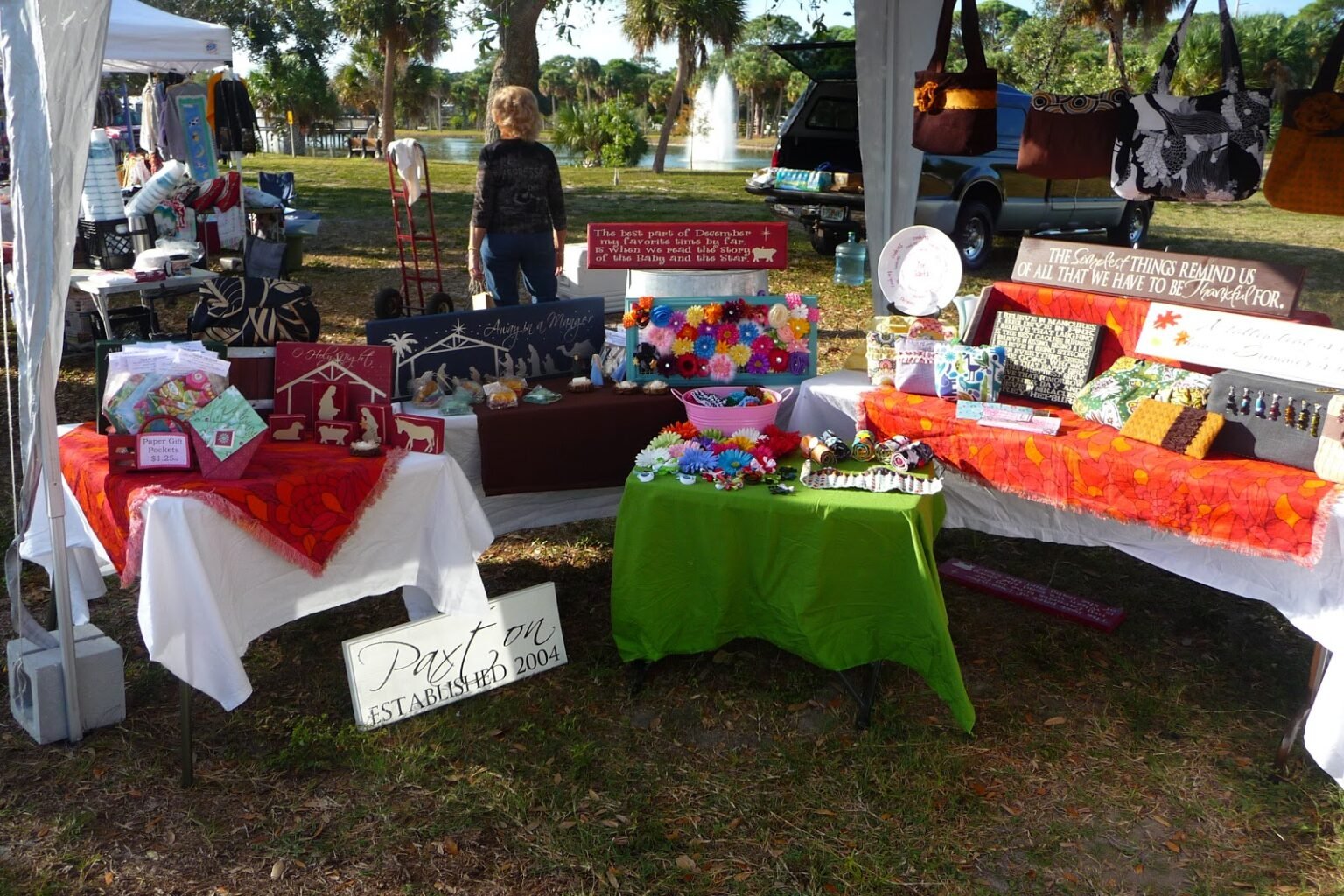 Craft Fair Display: 9 Easy Tips to set up a Beautiful Booth