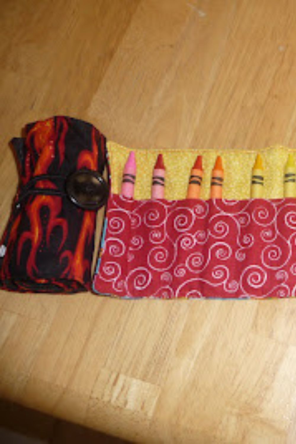 Fancy zipper pouch and Crayon Rolls - Blue Susan Makes