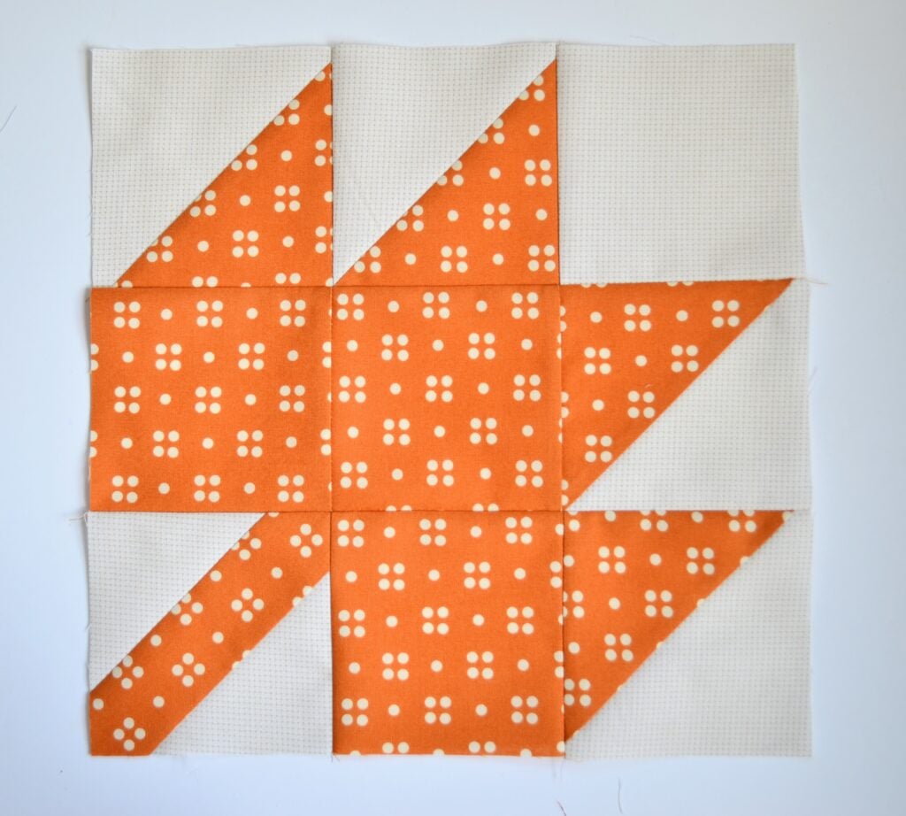 Modern Maple Leaf Table Runner Tutorial - Blue Susan Makes